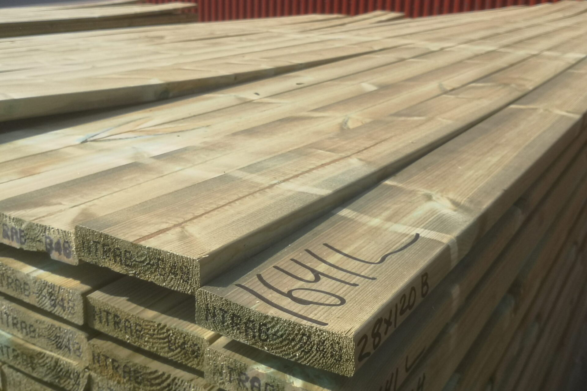 Basic Trall 28x120 - Piteå Såg och Hyvleri